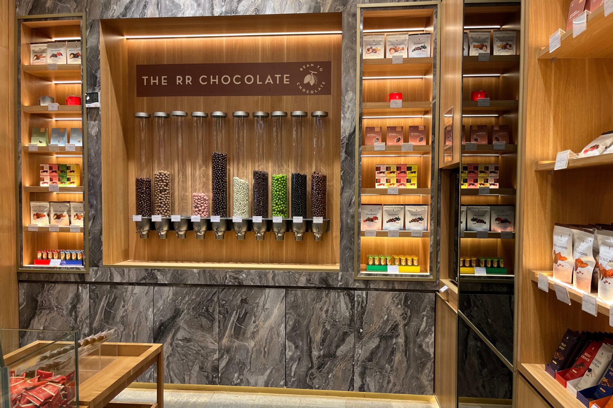 【インドネシア・ジャカルタ】大人気のチョコレート店「THE RR CHOCOLATE」 | 地球の歩き方